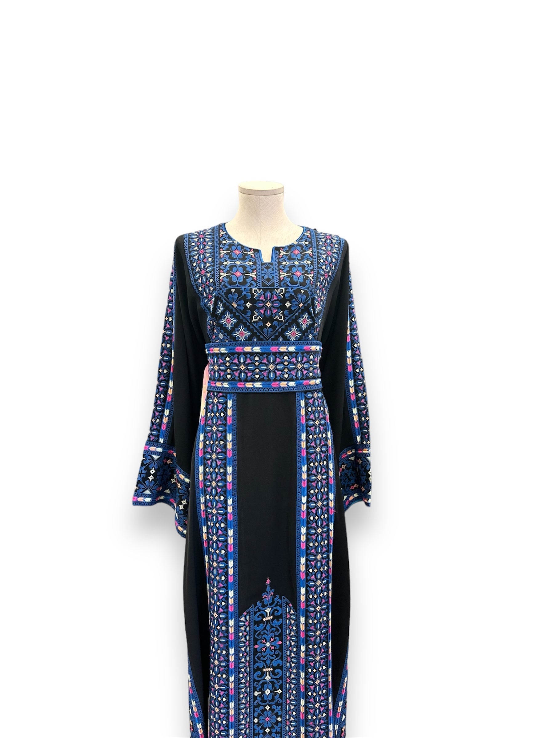 Traditional Palestinian Embroidered Thoub Set | Made in Palestine